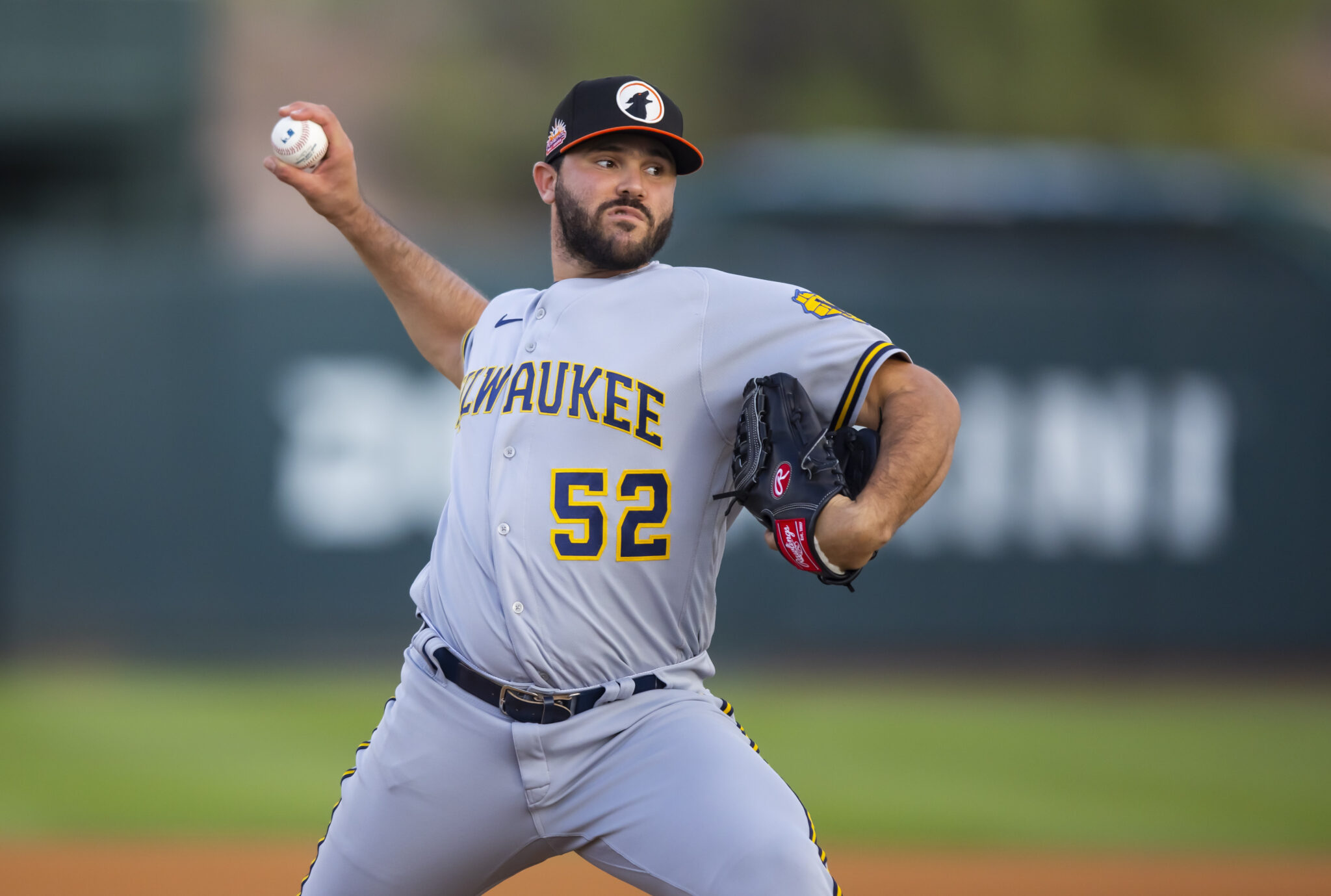 Luis Contreras prioritizes fastball development with Houston Astros